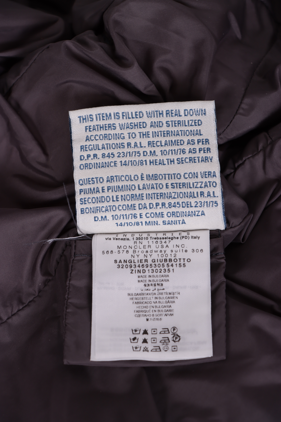 ROUPA MONCLER DOWN JACKET CINZA GG ORIGINAL – Gringa